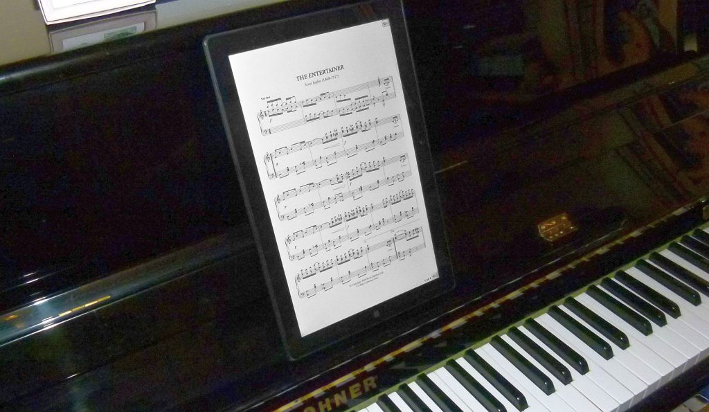 MusicOne 12 Digital Music Stand (Green) - Power Music Hardware Store